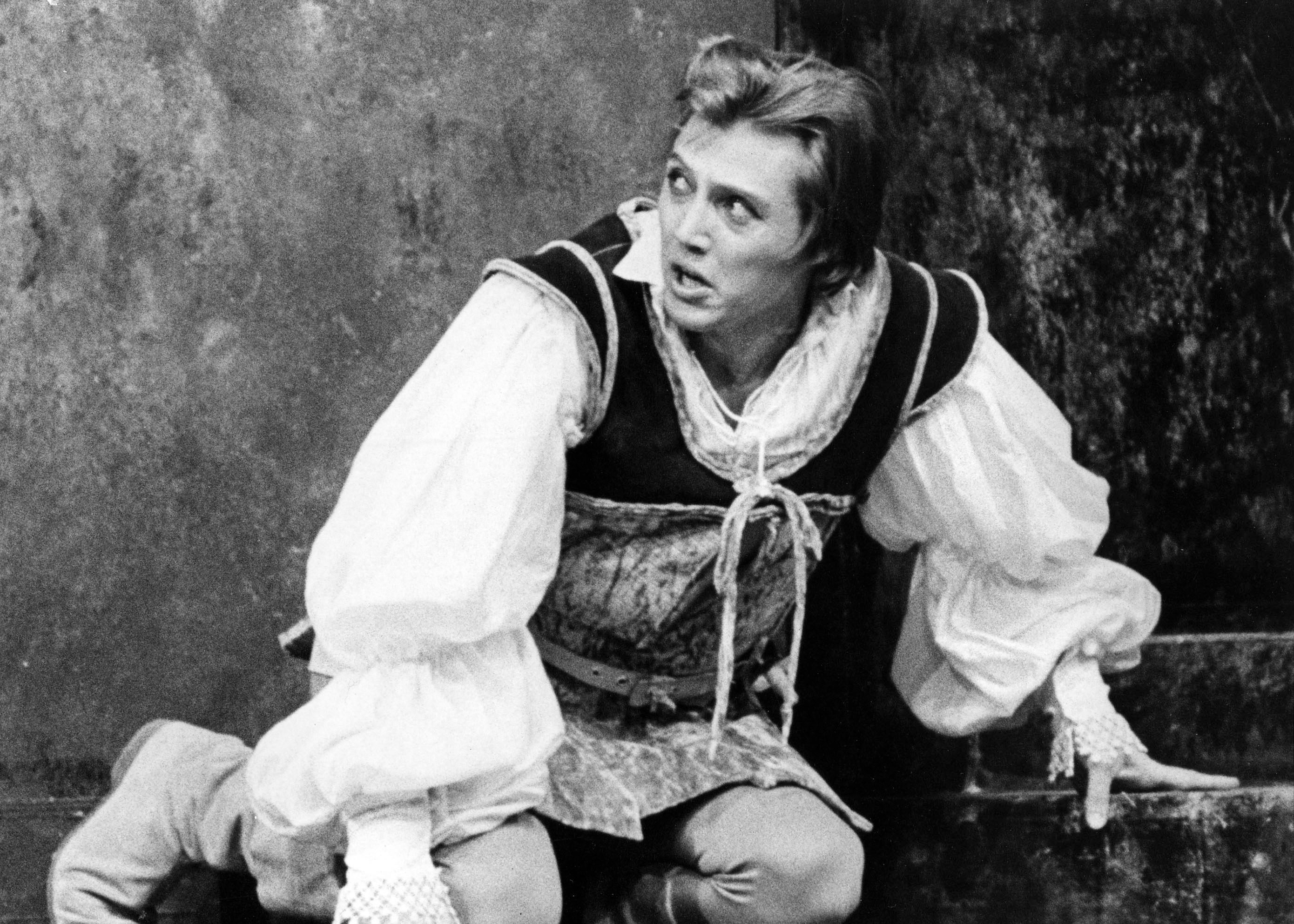 Romeo and Juliet | 1971-1972 Season | Theatre Calgary